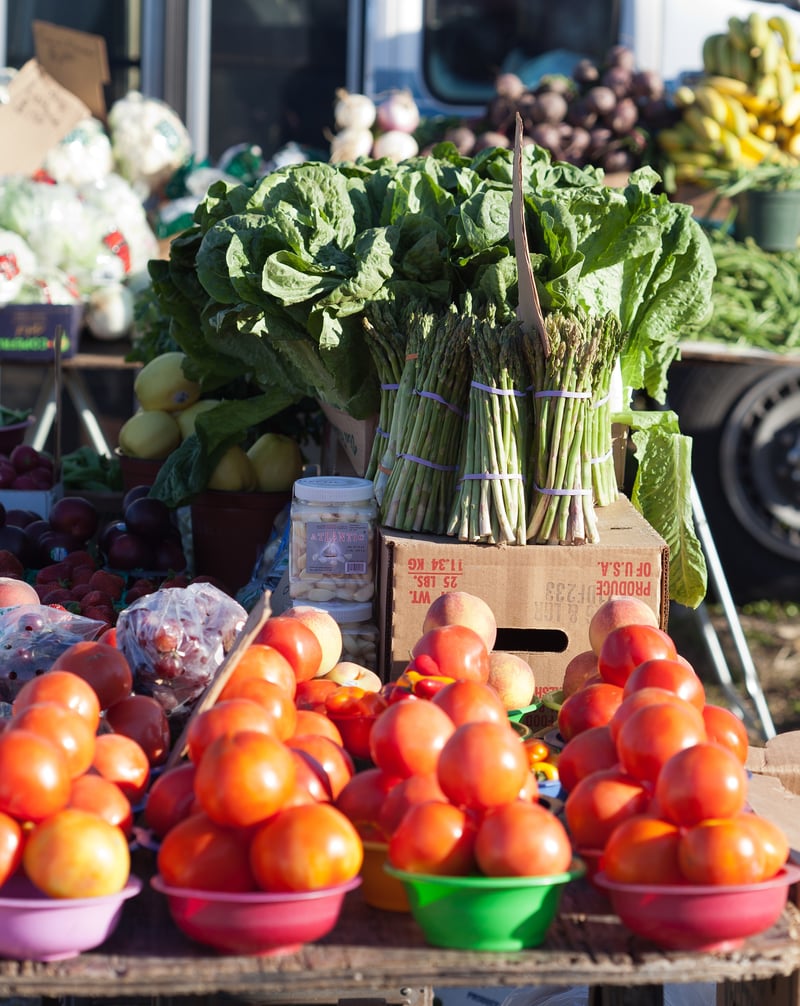 Here's What to Watch When the Farmers' Markets Come to Town
